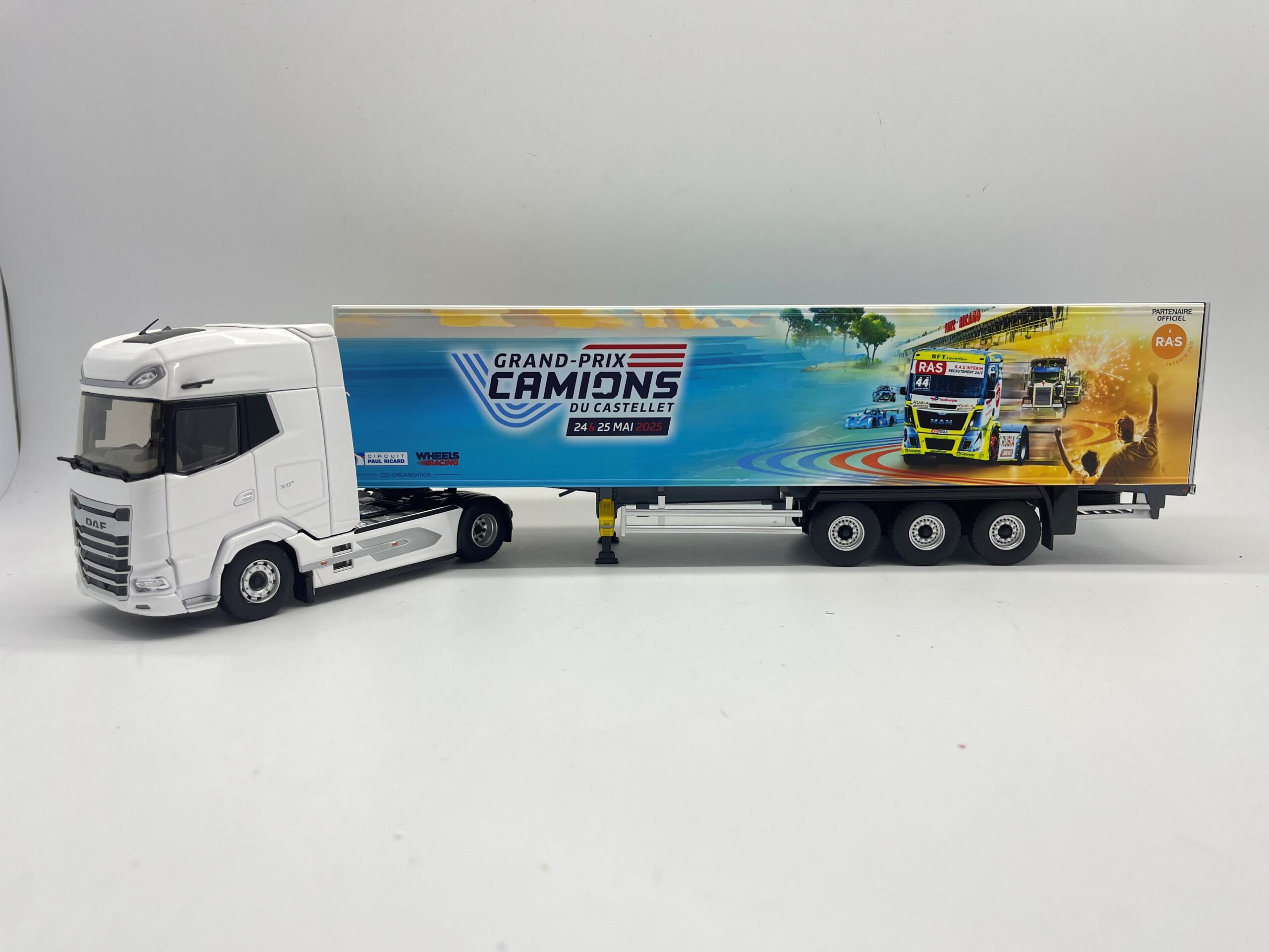 118455 DAF XG+ SEMI GRAND PRIX CAMIONS DU CASTELLET 2025 - Eligor